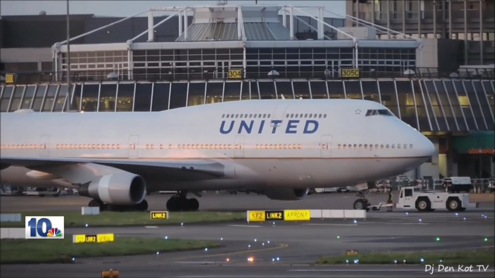 United Airlines goes retro for final 747 flight | WJAR