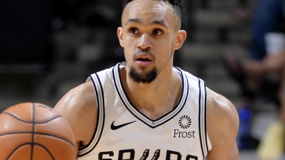 Derrick White's Game 1 monster dunk leaves teammates in awe | WOAI