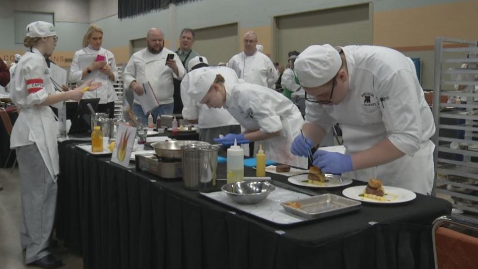 High school students impress professional chefs in culinary competition ...