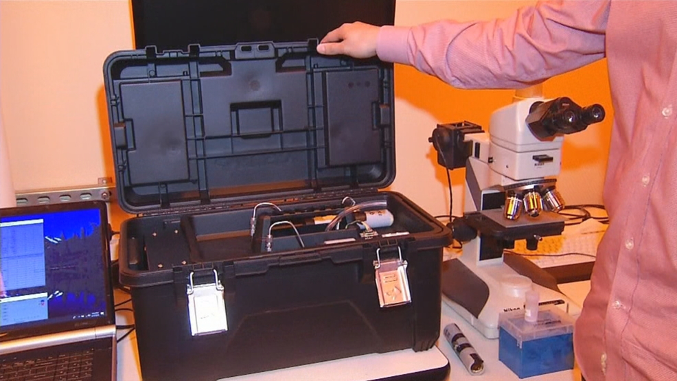 URI professor, students develop portable explosive detection device | WJAR