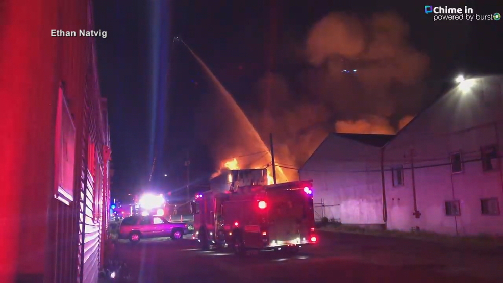 Large fire engulfs warehouse in Southeast Portland | KATU