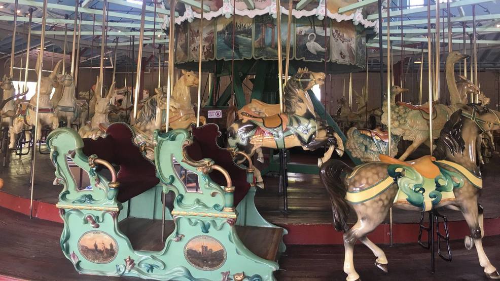 Carousel at Ontario Beach Park closes for the season | WHAM